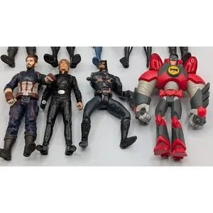 The Unbranded Brand | Toys | Random Toy Lot 2 Various Action Figures 4 ...